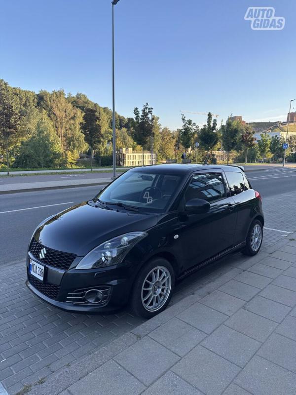 Melns Suzuki Swift 2013 Viļņa, ar dzinēja tilpumu 1.60 L un nobraukumu 261 tūkst. km par 6500 €, foto 2 vietnē AUTOMOTO.COM.LV