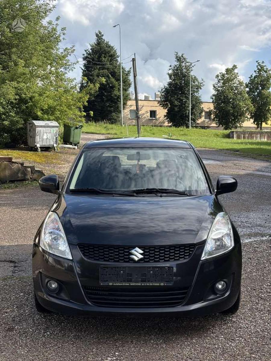 Melns Suzuki Swift 2013 Utena, ar dzinēja tilpumu 1.25 L un nobraukumu 263 tūkst. km par 3850 €, foto 4 vietnē AUTOMOTO.COM.LV