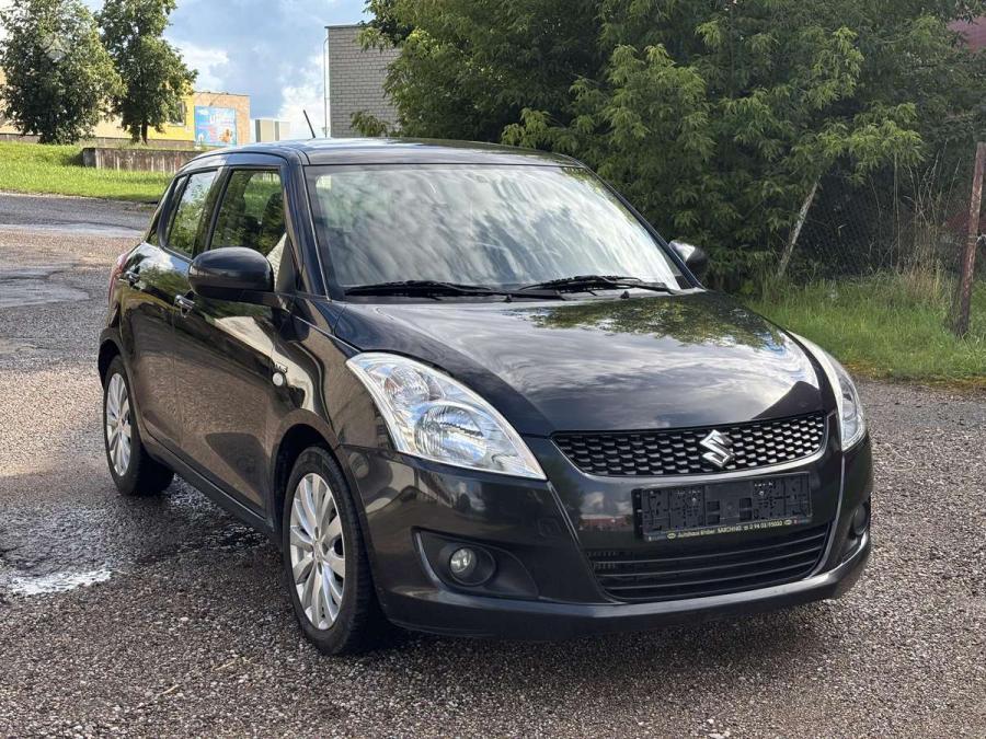 Melns Suzuki Swift 2013 Utena, ar dzinēja tilpumu 1.25 L un nobraukumu 263 tūkst. km par 3850 €, foto 5 vietnē AUTOMOTO.COM.LV