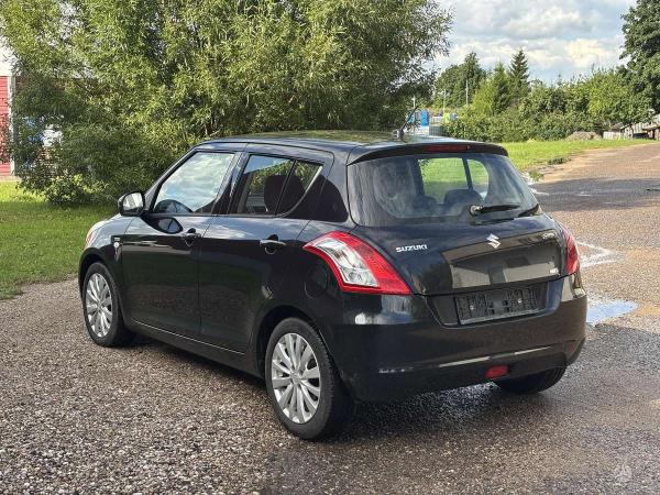 Melns Suzuki Swift 2013 Utena, ar dzinēja tilpumu 1.25 L un nobraukumu 263 tūkst. km par 3850 €, foto 8 vietnē AUTOMOTO.COM.LV