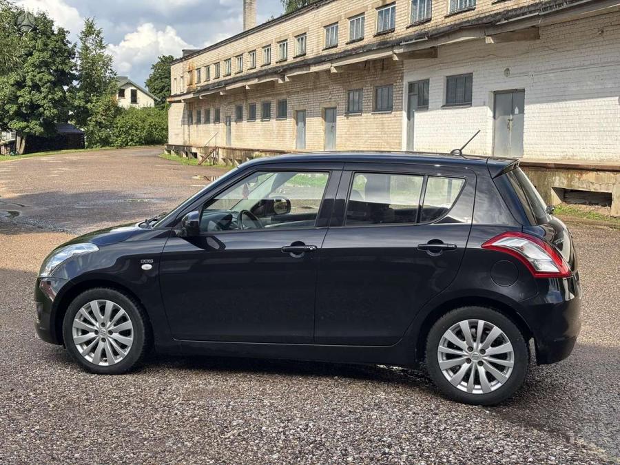 Melns Suzuki Swift 2013 Utena, ar dzinēja tilpumu 1.25 L un nobraukumu 263 tūkst. km par 3850 €, foto 10 vietnē AUTOMOTO.COM.LV