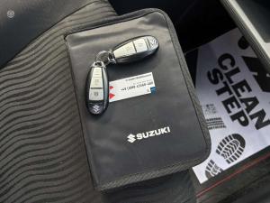 Melns Suzuki Swift 2013 Utena, ar dzinēja tilpumu 1.25 L un nobraukumu 263 tūkst. km par 3850 €, foto 21 vietnē AUTOMOTO.COM.LV