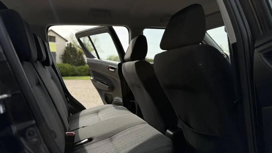 Melns Suzuki Swift 2016 Jelgava, ar dzinēja tilpumu 1.20 L un nobraukumu 197 tūkst. km par 5990 €, foto 9 vietnē AUTOMOTO.COM.LV