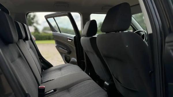Melns Suzuki Swift 2016 Jelgava, ar dzinēja tilpumu 1.20 L un nobraukumu 197 tūkst. km par 5990 €, foto 9 vietnē AUTOMOTO.COM.LV