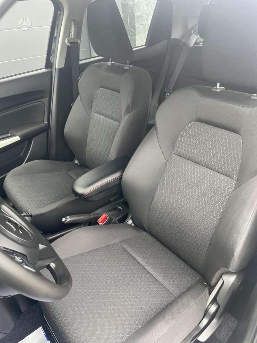 Black Suzuki Swift 2020 in Marijampole, with an engine capacity of 1.20 L and mileage of 93 thousand km for 9000 €, photo 7 on AUTOMOTO.COM.LV