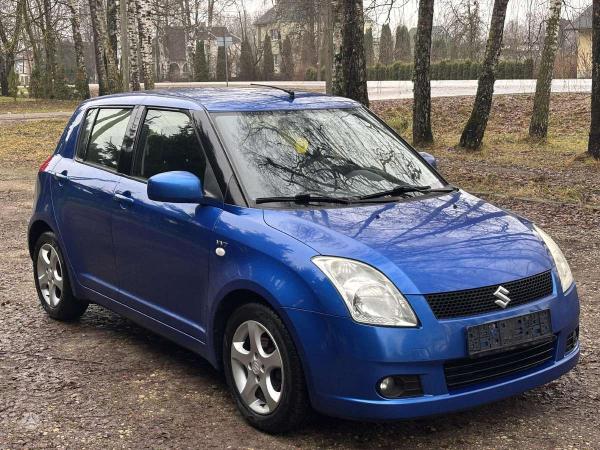 Blue Suzuki Swift 2005 in Utena, with an engine capacity of 1.50 L and mileage of 316 thousand km for 1250 €, photo 2 on AUTOMOTO.COM.LV