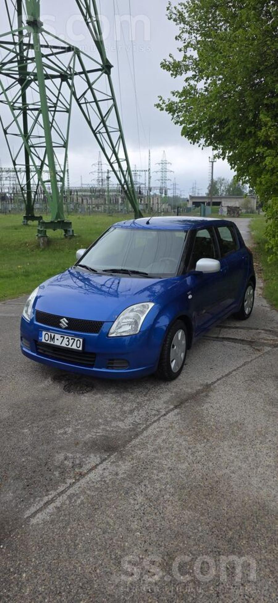 Zils Suzuki Swift 2005 Rīga, ar dzinēja tilpumu 1.50 L un nobraukumu 355 tūkst. km par 1950 €, foto 3 vietnē AUTOMOTO.COM.LV