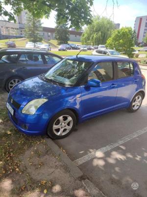 Zils Suzuki Swift 2005 Alīta, ar dzinēja tilpumu 1.49 L un nobraukumu 317 tūkst. km par 1000 €, foto 3 vietnē AUTOMOTO.COM.LV