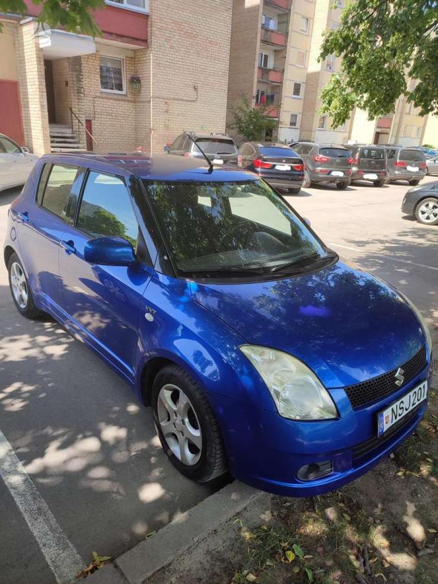 Zils Suzuki Swift 2005 Alīta, ar dzinēja tilpumu 1.49 L un nobraukumu 317 tūkst. km par 1000 €, foto 7 vietnē AUTOMOTO.COM.LV