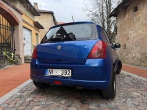 Zils Suzuki Swift 2006 Cēsis, ar dzinēja tilpumu 1.30 L un nobraukumu 228 tūkst. km par 1490 €, foto 8 vietnē AUTOMOTO.COM.LV