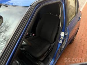 Zils Suzuki Swift 2006 Cēsis, ar dzinēja tilpumu 1.30 L un nobraukumu 228 tūkst. km par 1490 €, foto 10 vietnē AUTOMOTO.COM.LV