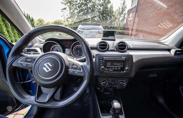 Blue Suzuki Swift 2022 in Vilnius, with an engine capacity of 1.20 L and mileage of 21 thousand km for 11200 €, photo 8 on AUTOMOTO.COM.LV