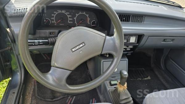 Suzuki Swift 1990 RÄ«ga vietnÄ Zils Suzuki Swift 1990 RÄ«ga, ar dzinÄja tilpumu 1.60 L un nobraukumu 0 tÅ«kst. km par 1150 ā¬, foto 6 vietnÄ AUTOMOTO.COM.LV