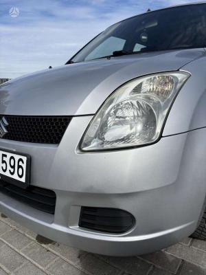 Pelēks Suzuki Swift 2005 Viļņa, ar dzinēja tilpumu 1.33 L un nobraukumu 133 tūkst. km par 1000 €, foto 10 vietnē AUTOMOTO.COM.LV