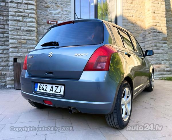 Grey Suzuki Swift 2006 in Tallinn, with an engine capacity of 1.30 L and mileage of 200 thousand km for 1699 €, photo 3 on AUTOMOTO.COM.LV
