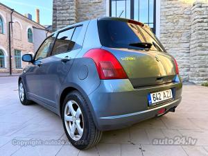 Grey Suzuki Swift 2006 in Tallinn, with an engine capacity of 1.30 L and mileage of 200 thousand km for 1699 €, photo 5 on AUTOMOTO.COM.LV