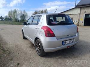 Pelēks Suzuki Swift 2007 Cēsis, ar dzinēja tilpumu 1.30 L un nobraukumu 201 tūkst. km par 2500 €, foto 4 vietnē AUTOMOTO.COM.LV