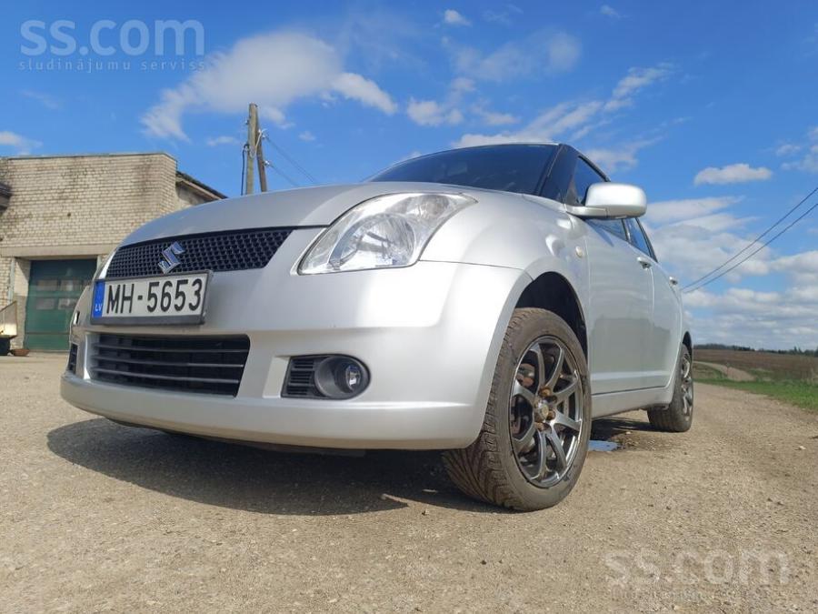 Pelēks Suzuki Swift 2007 Cēsis, ar dzinēja tilpumu 1.30 L un nobraukumu 201 tūkst. km par 2500 €, foto 5 vietnē AUTOMOTO.COM.LV