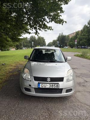 Grey Suzuki Swift 2007 in Riga, with an engine capacity of 1.30 L and mileage of 199 thousand km for 2000 €, photo 4 on AUTOMOTO.COM.LV