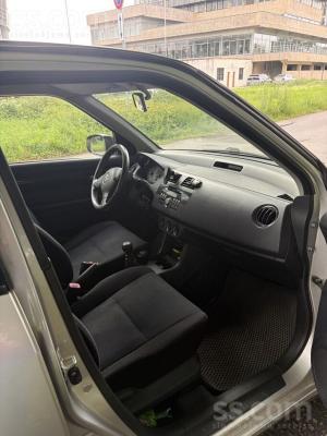 Pelēks Suzuki Swift 2007 Rīga, ar dzinēja tilpumu 1.30 L un nobraukumu 199 tūkst. km par 1800 €, foto 8 vietnē AUTOMOTO.COM.LV