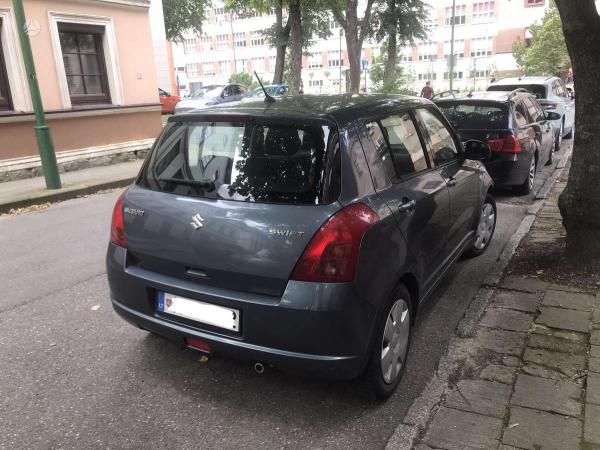 Pelēks Suzuki Swift 2007 Klaipėda, ar dzinēja tilpumu 1.33 L un nobraukumu 130 tūkst. km par 2950 €, foto 3 vietnē AUTOMOTO.COM.LV