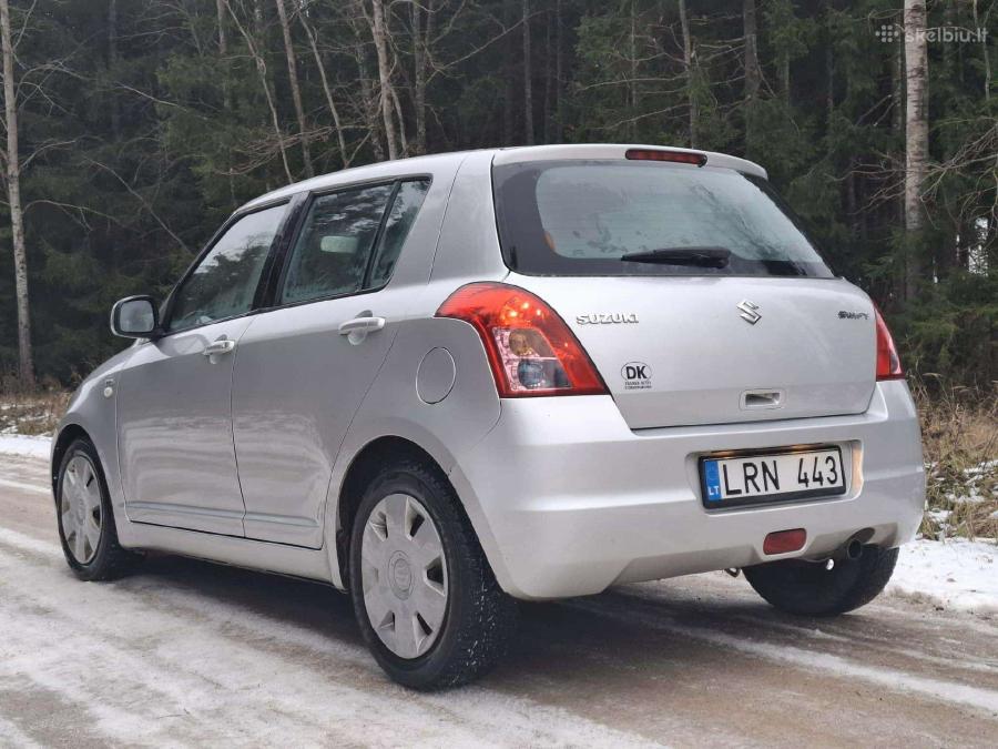 Pelēks Suzuki Swift 2008 Mažeikiai, ar dzinēja tilpumu 1.30 L un nobraukumu 273 tūkst. km par 1800 €, foto 4 vietnē AUTOMOTO.COM.LV