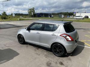 Pelēks Suzuki Swift 2011 Viļņa, ar dzinēja tilpumu 1.24 L un nobraukumu 174 tūkst. km par 3700 €, foto 8 vietnē AUTOMOTO.COM.LV