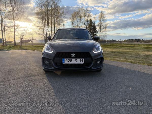Pelēks Suzuki Swift 2019 Tartu, ar dzinēja tilpumu 1.40 L un nobraukumu 135 tūkst. km par 13490 €, foto 7 vietnē AUTOMOTO.COM.LV
