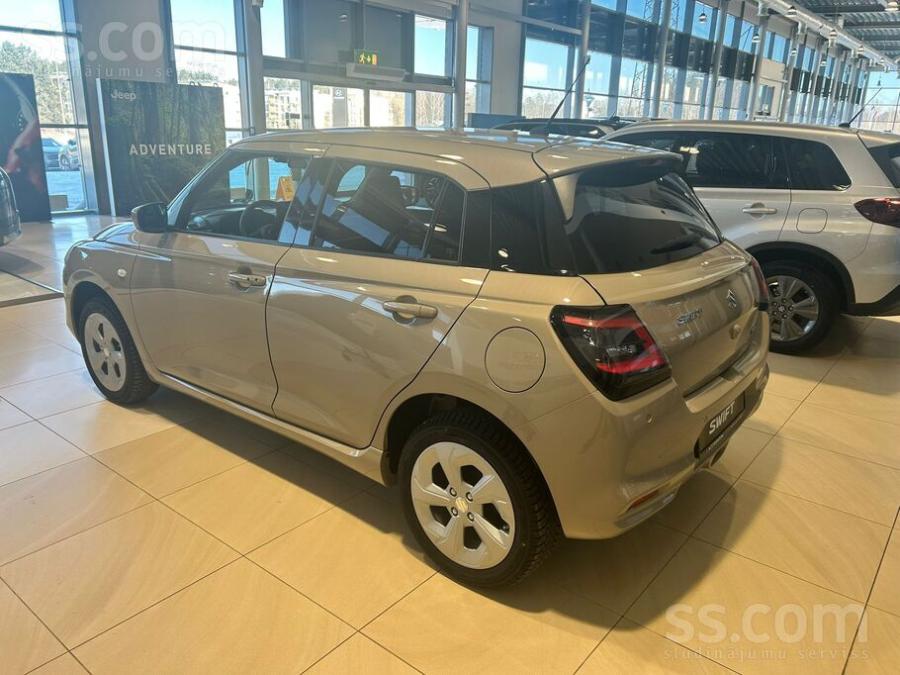 Pelēks Suzuki Swift 2026 Rīga, ar dzinēja tilpumu 1.20 L un nobraukumu 10 tūkst. km par 22110 €, foto 5 vietnē AUTOMOTO.COM.LV
