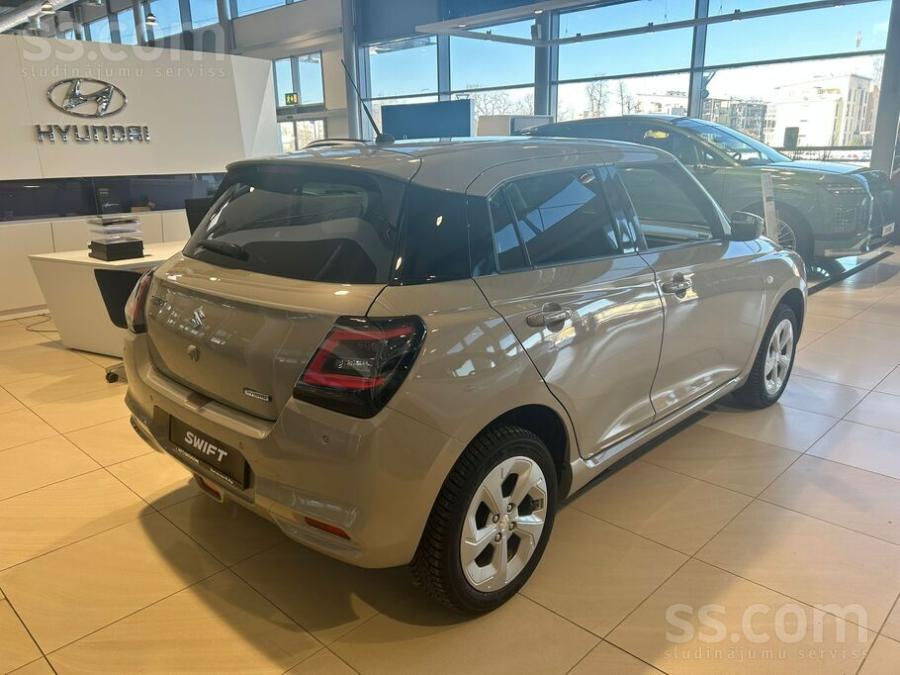 Pelēks Suzuki Swift 2026 Rīga, ar dzinēja tilpumu 1.20 L un nobraukumu 10 tūkst. km par 22110 €, foto 6 vietnē AUTOMOTO.COM.LV