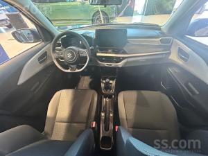Pelēks Suzuki Swift 2026 Rīga, ar dzinēja tilpumu 1.20 L un nobraukumu 10 tūkst. km par 22110 €, foto 12 vietnē AUTOMOTO.COM.LV