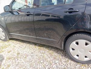 Suzuki Swift 2005 Viļņa, ar dzinēja tilpumu 1.30 L un nobraukumu 255 tūkst. km par 900 €, foto 8 vietnē AUTOMOTO.COM.LV