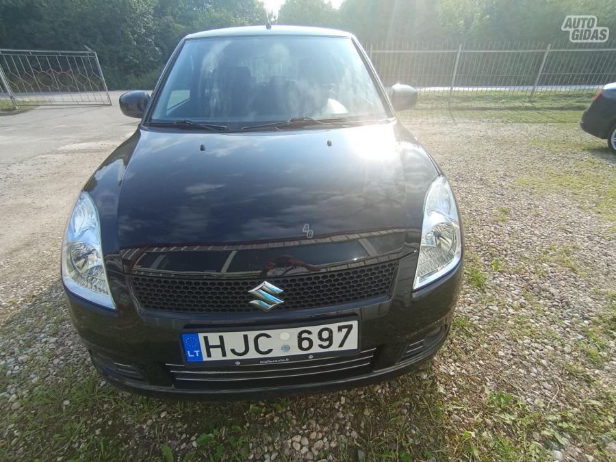 Suzuki Swift 2005 Viļņa, ar dzinēja tilpumu 1.30 L un nobraukumu 255 tūkst. km par 900 €, foto 6 vietnē AUTOMOTO.COM.LV