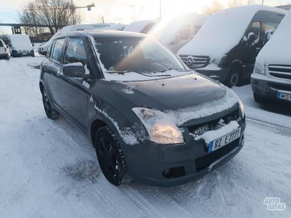 Suzuki Swift 2006 Klaipėda, ar dzinēja tilpumu 1.30 L un nobraukumu 160 tūkst. km par 2500 €, foto 3 vietnē AUTOMOTO.COM.LV
