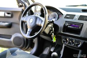 Suzuki Swift 2006 Kretinga, ar dzinēja tilpumu 1.30 L un nobraukumu 233 tūkst. km par 1999 €, foto 8 vietnē AUTOMOTO.COM.LV
