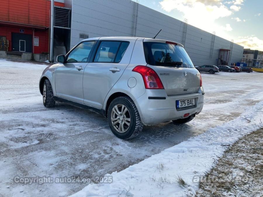 Suzuki Swift 2008 in Tallinn, with an engine capacity of 1.30 L and mileage of 212 thousand km for 2200 €, photo 4 on AUTOMOTO.COM.LV