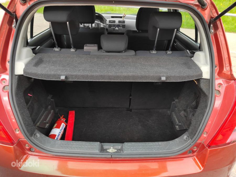 Suzuki Swift 2010 Narva, ar dzinēja tilpumu 1.30 L un nobraukumu 158 tūkst. km par 1799 €, foto 7 vietnē AUTOMOTO.COM.LV