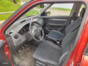 Suzuki Swift 2010 Narva, ar dzinēja tilpumu 1.30 L un nobraukumu 158 tūkst. km par 1799 €, foto 12 vietnē AUTOMOTO.COM.LV
