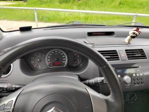 Suzuki Swift 2010 Narva, ar dzinēja tilpumu 1.30 L un nobraukumu 158 tūkst. km par 1799 €, foto 15 vietnē AUTOMOTO.COM.LV