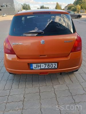Orange Suzuki Swift 2006 in Riga, with an engine capacity of 1.30 L and mileage of 93 thousand km for 2990 €, photo 11 on AUTOMOTO.COM.LV