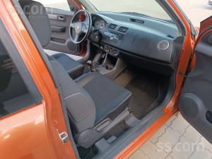 Orange Suzuki Swift 2006 in Riga, with an engine capacity of 1.30 L and mileage of 93 thousand km for 2990 €, photo 21 on AUTOMOTO.COM.LV
