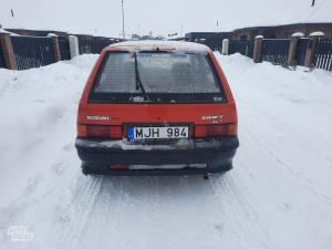 Sarkans Suzuki Swift 1995 Klaipėda, ar dzinēja tilpumu 1.30 L un nobraukumu 14 tūkst. km par 990 €, foto 5 vietnē AUTOMOTO.COM.LV