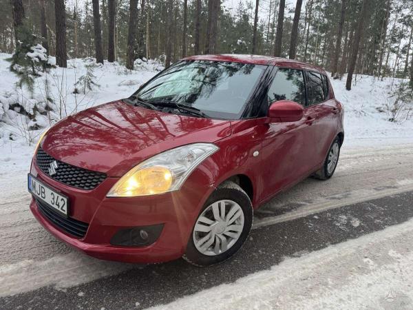 Sarkans Suzuki Swift 2011 Ukmergė, ar dzinēja tilpumu 1.24 L un nobraukumu 287 tūkst. km par 2950 €, foto 2 vietnē AUTOMOTO.COM.LV