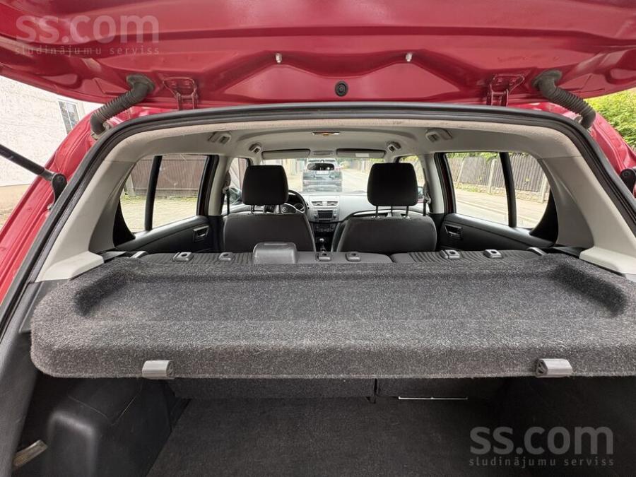 Sarkans Suzuki Swift 2011 Rīga, ar dzinēja tilpumu 1.20 L un nobraukumu 231 tūkst. km par 1964 €, foto 13 vietnē AUTOMOTO.COM.LV