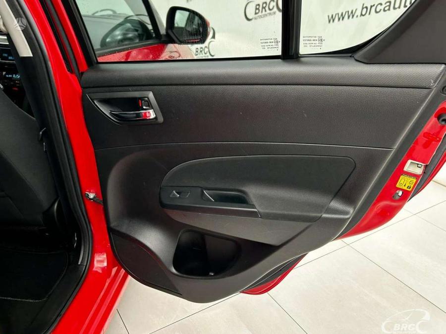 Red Suzuki Swift 2015 in Vilnius, with an engine capacity of 1.24 L and mileage of 131 thousand km for 8400 €, photo 12 on AUTOMOTO.COM.LV