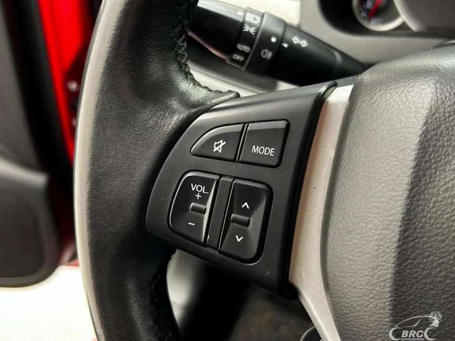 Red Suzuki Swift 2015 in Vilnius, with an engine capacity of 1.24 L and mileage of 131 thousand km for 6990 €, photo 15 on AUTOMOTO.COM.LV