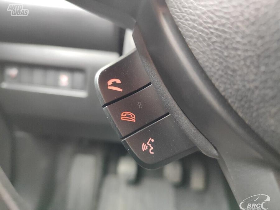 Sarkans Suzuki Swift 2021 Avižieniai, ar dzinēja tilpumu 1.20 L un nobraukumu 12 tūkst. km par 11200 €, foto 22 vietnē AUTOMOTO.COM.LV