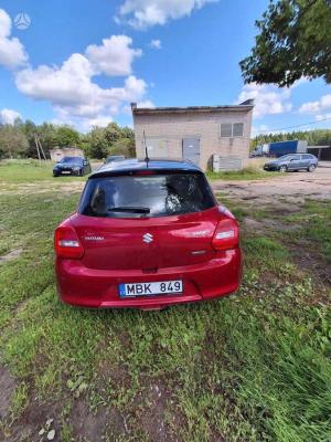 Sarkans Suzuki Swift 2021 Viļņa, ar dzinēja tilpumu 1.20 L un nobraukumu 47 tūkst. km par 12500 €, foto 3 vietnē AUTOMOTO.COM.LV