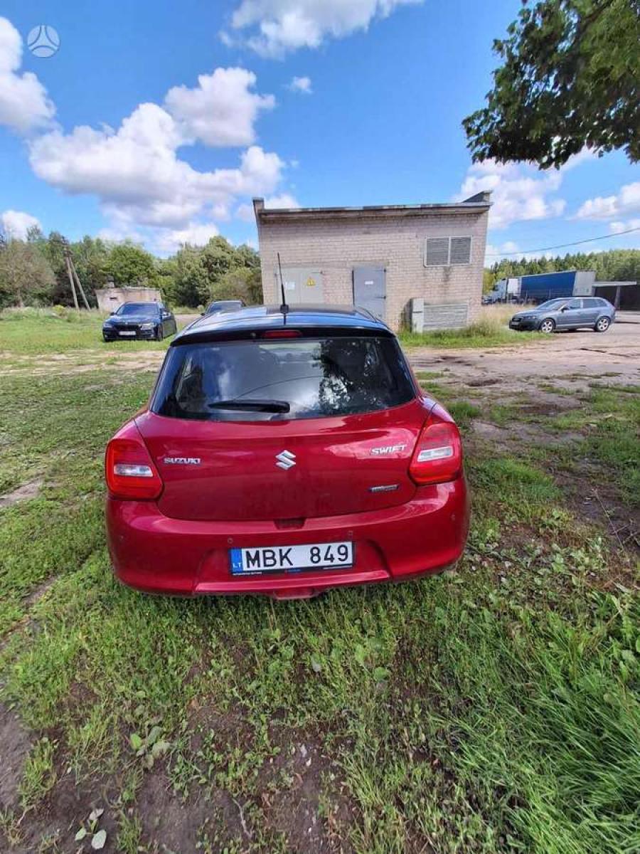 Sarkans Suzuki Swift 2021 Viļņa, ar dzinēja tilpumu 1.20 L un nobraukumu 47 tūkst. km par 12500 €, foto 3 vietnē AUTOMOTO.COM.LV