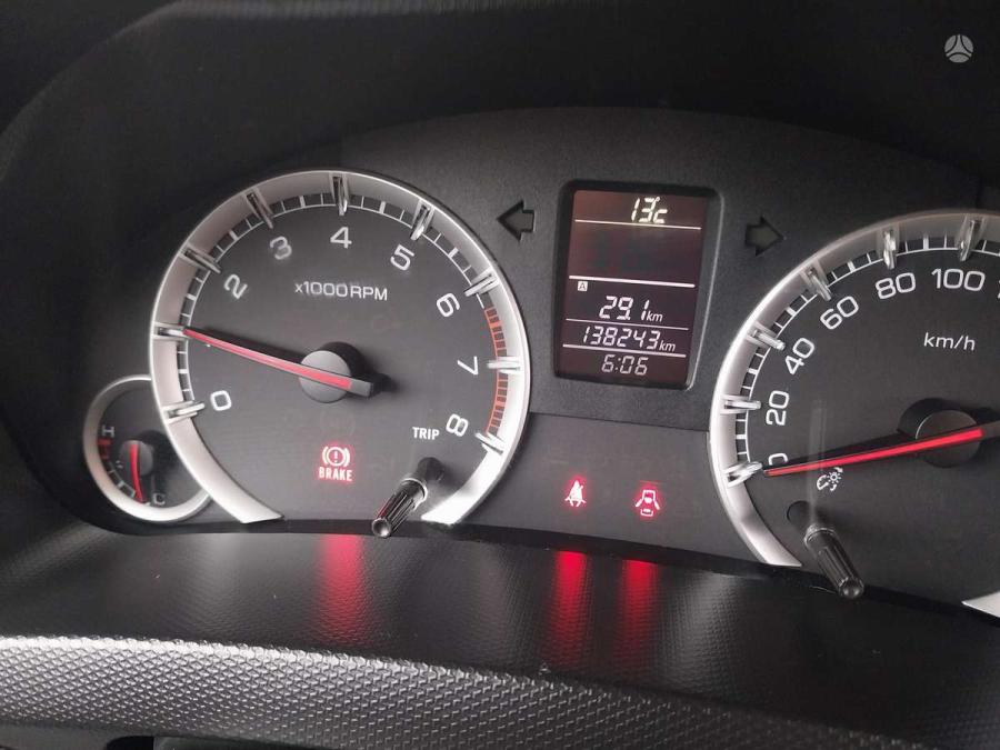 Violet Suzuki Swift 2015 in Marijampole, with an engine capacity of 1.24 L and mileage of 139 thousand km for 5650 €, photo 6 on AUTOMOTO.COM.LV